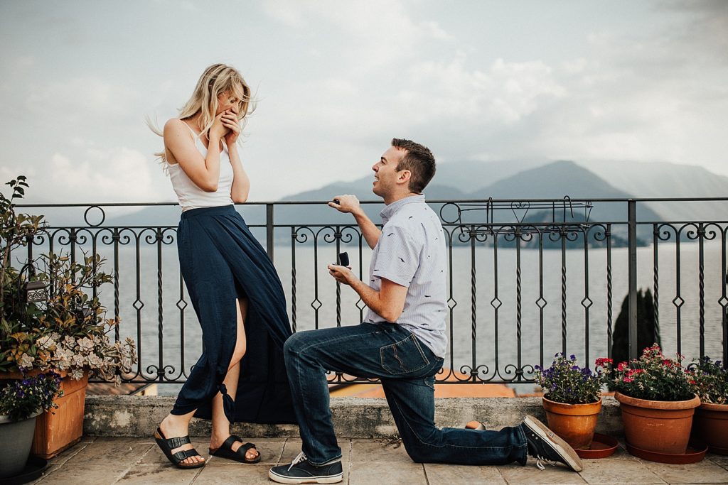 8 Ways to Exceed Your Client's Expectations as a Photographer